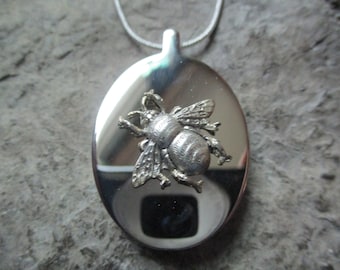 Bee Urn Necklace - Etsy