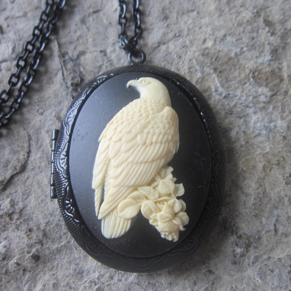 Unique Locket - Etsy