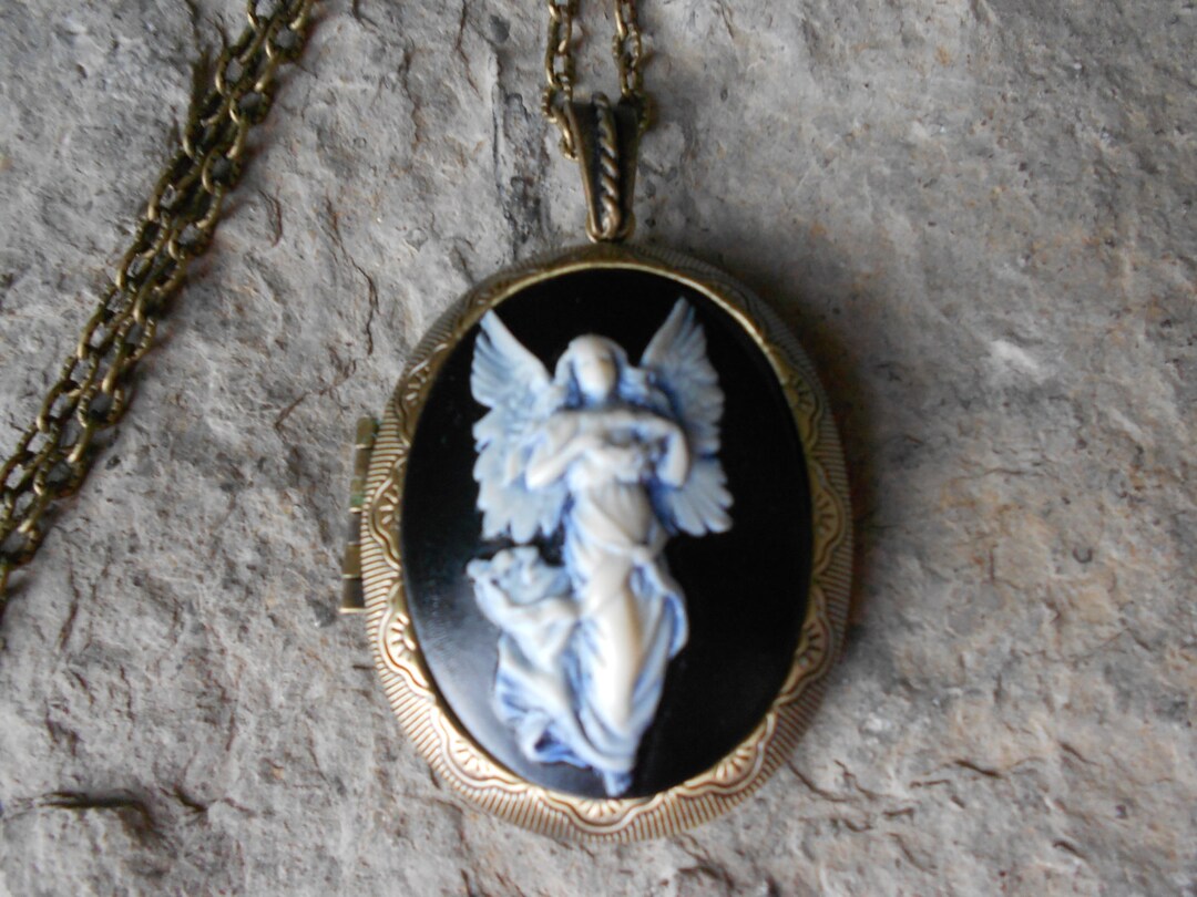 Locket--stunning Guardian Angel Cameo (hand Painted) (blue) Bronze ...
