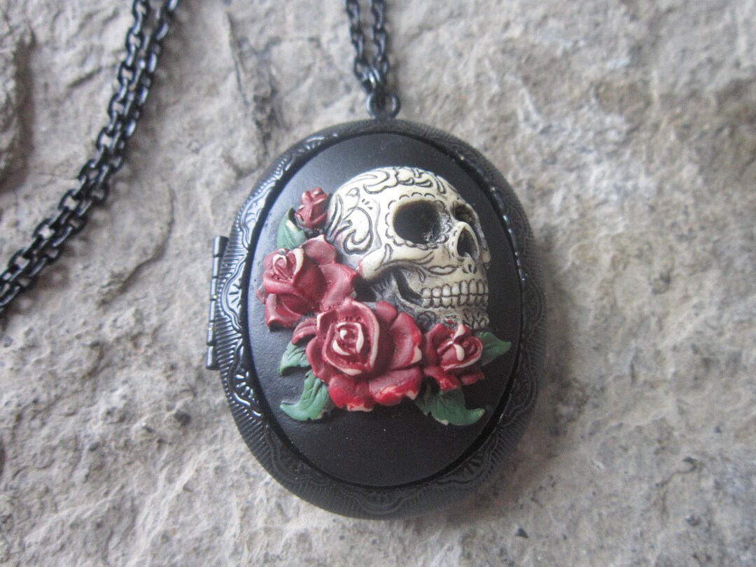 Skull and Roses Hand Painted Cameo on a Black Enamel Locket - Goth ...