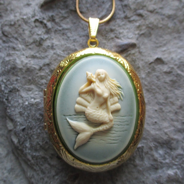Mermaid Locket - Etsy
