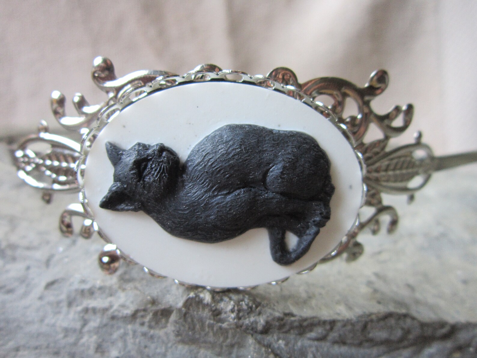 Choose Cream, White or Black Cat Cameo and Filigree Silver or Gold ...