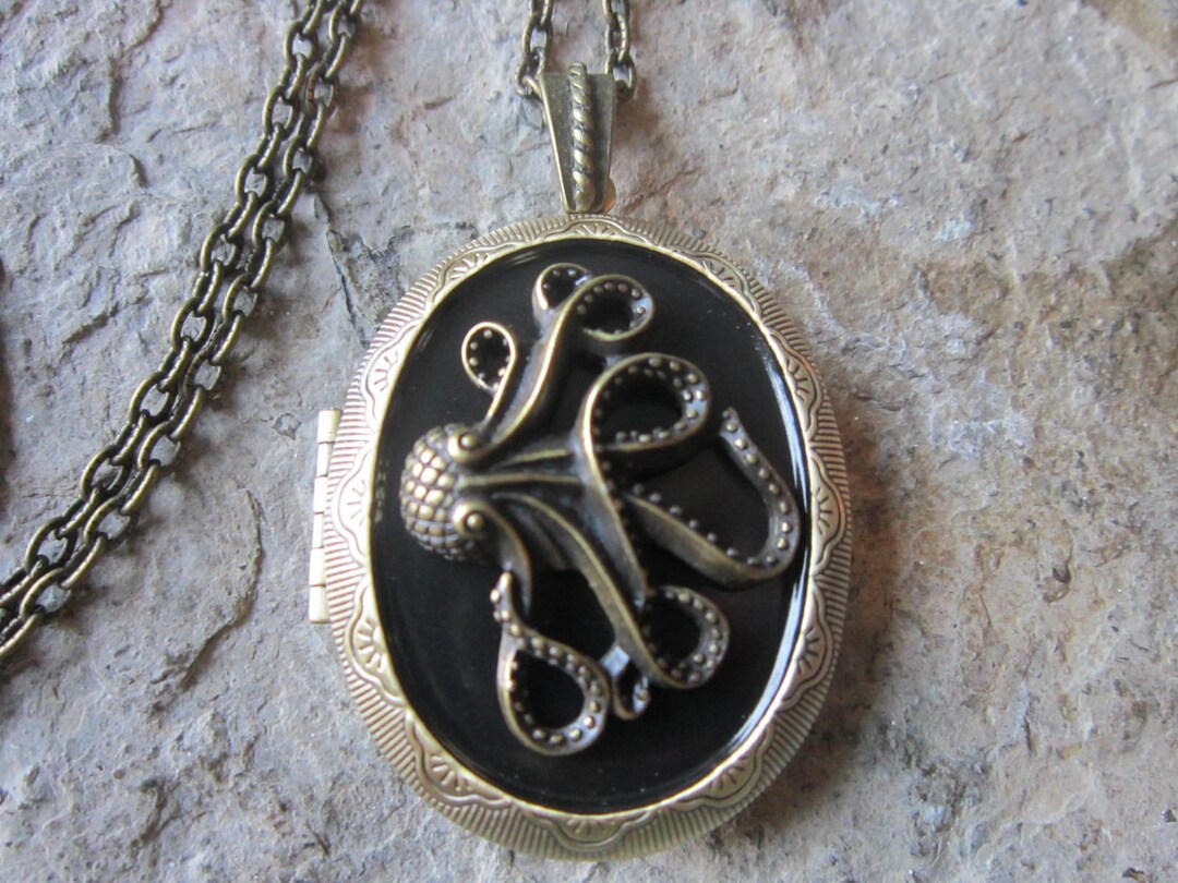 Choose Bronze or Antiqued Silver - Stunning Octopus Pendant Locket ...