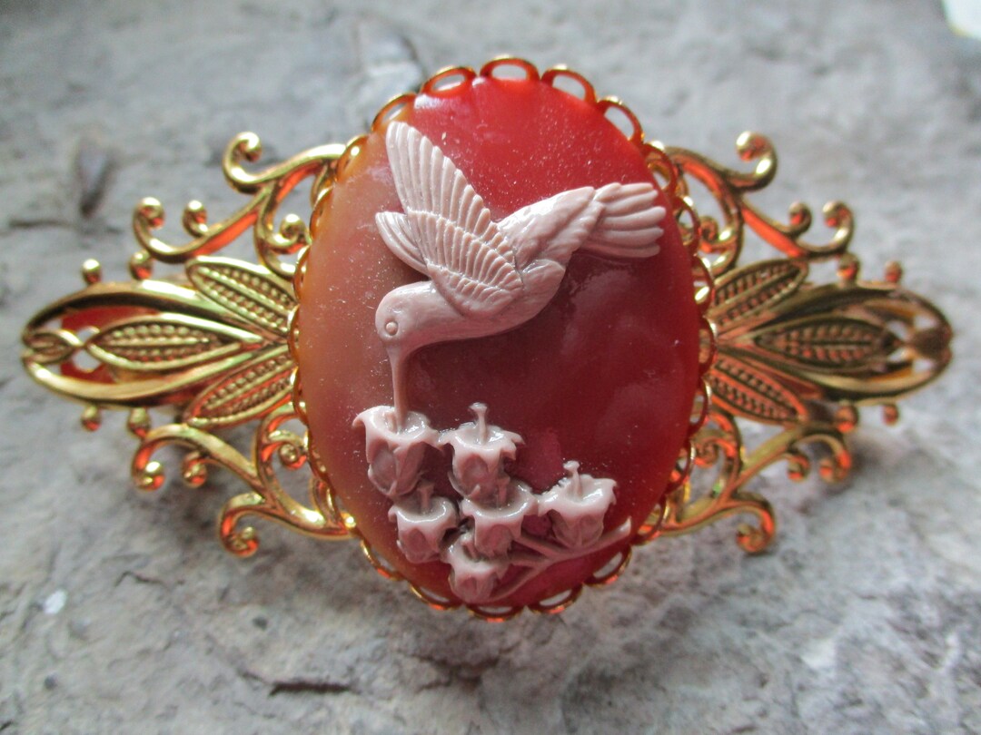 Choose Gold, Bronze or Silver - Hummingbird Cameo Gold Filigree ...