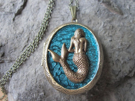 Mermaid necklace locket store
