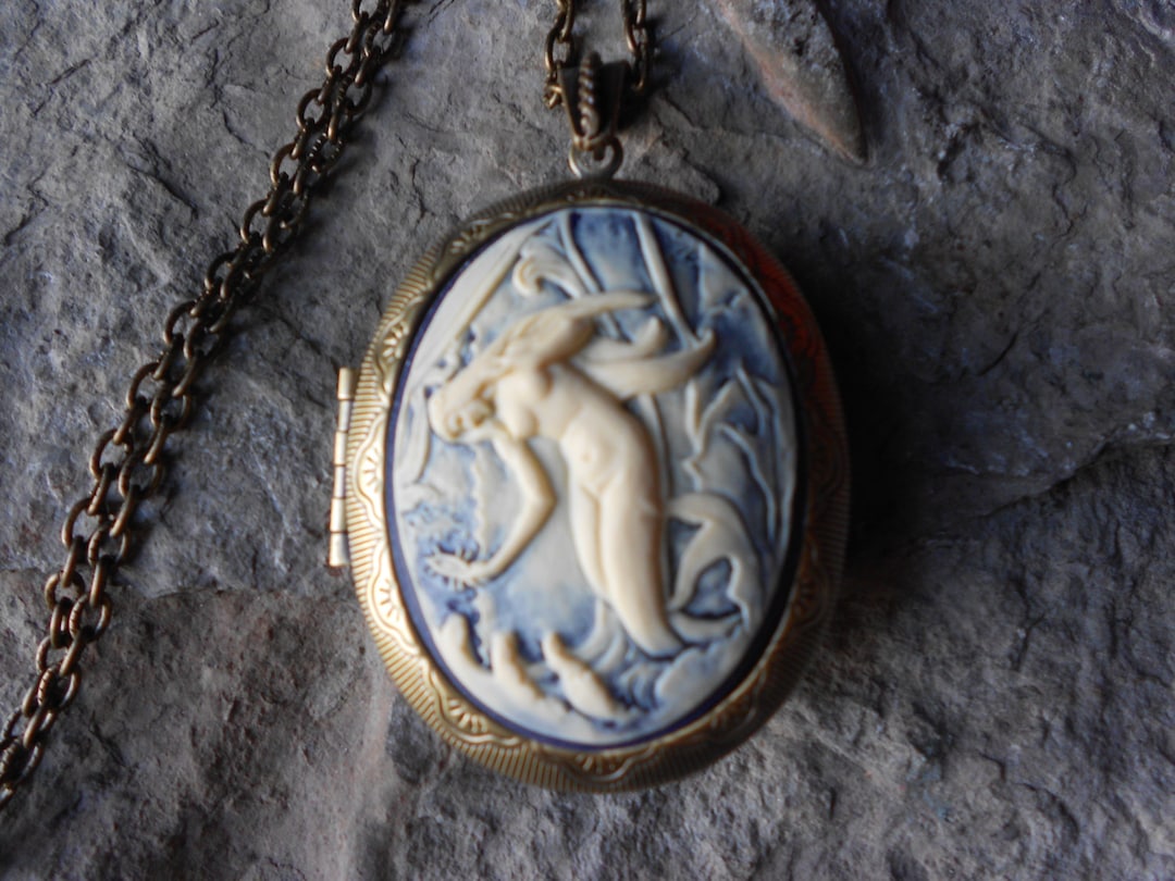 Locket--stunning Mermaid Siren, Lady of the Sea Pendant Lockets- 2 ...