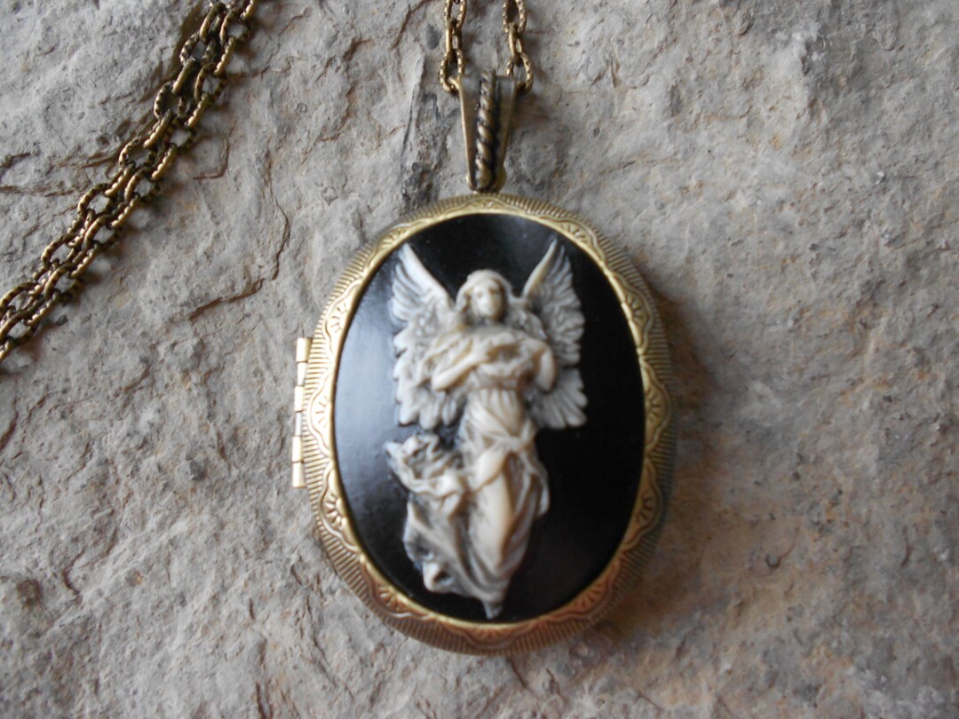 Locket--stunning Guardian Angel Cameo (hand Painted) Bronze Pendant ...