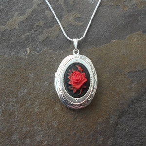 Cameo Locket!!! Red Rose on Black!!! High Quality!!! Weddings, Photos ...