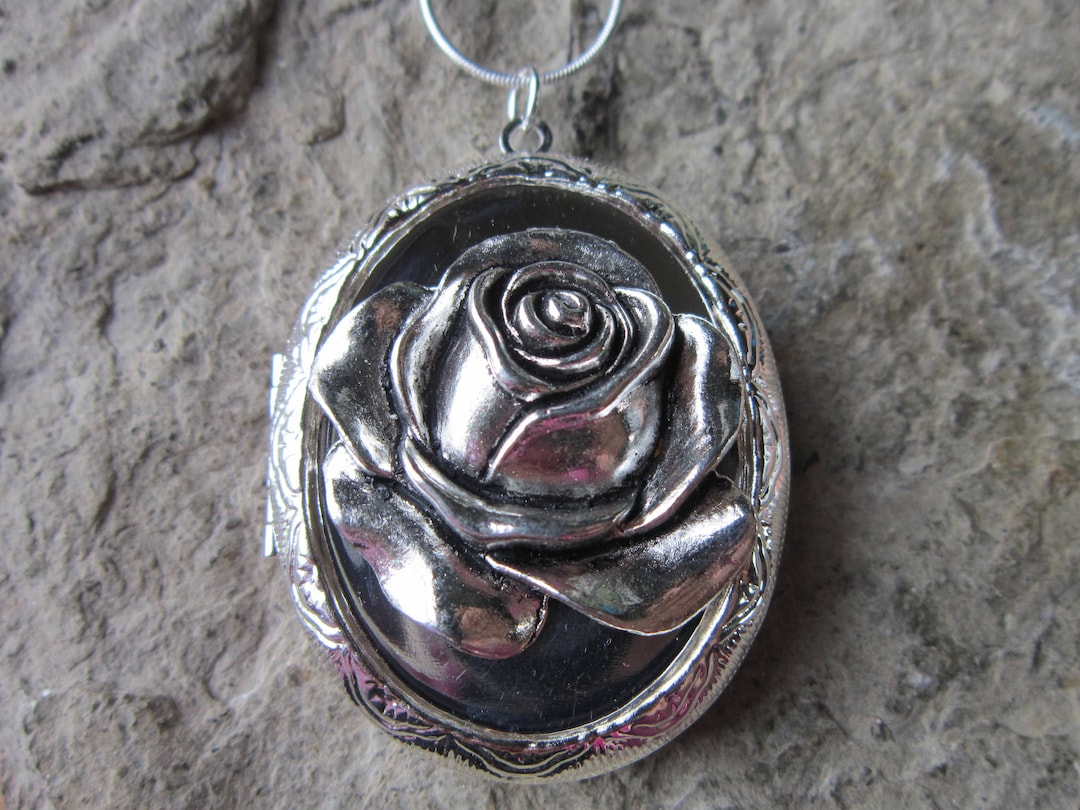 Silver Plated Rose Lockets - Great Quality - Floral, Weddings, Photos ...