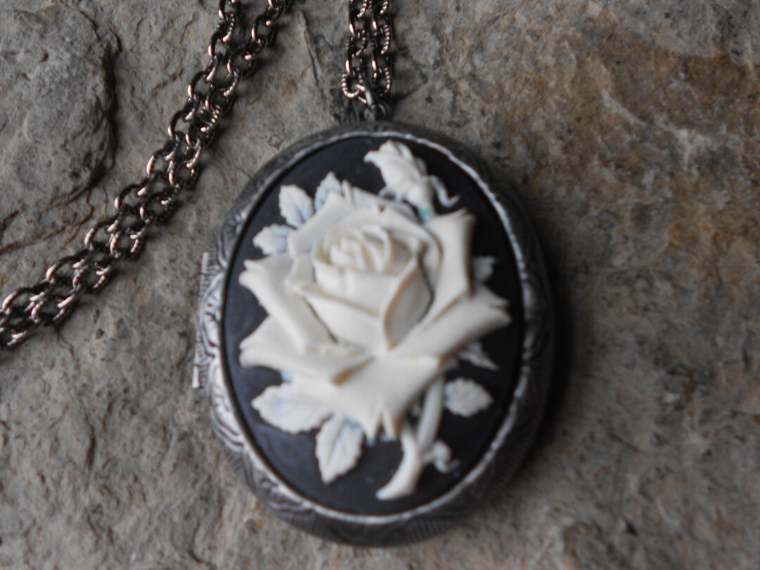 Antique Silver Plated Cameo Locket!!! White Rose on Black Cameo Locket ...