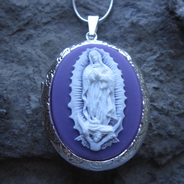 Virgin Mary Locket - Etsy
