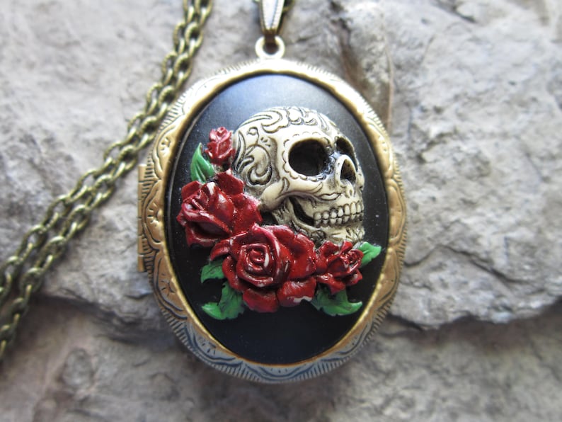 CAMEO LOCKET Skull and Roses Hand Painted Bronze - Etsy