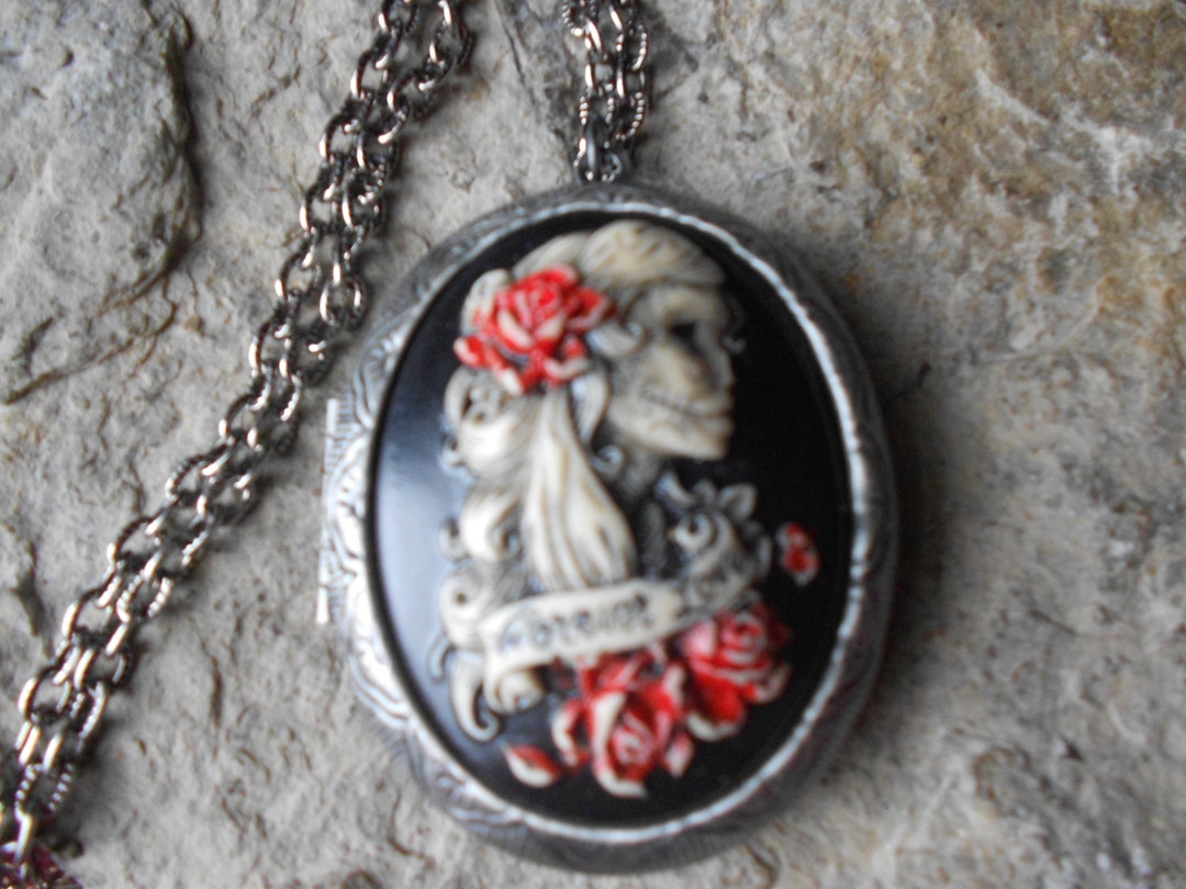 Choose Red or Purple - Skeleton Woman, Forever Love, Antique Silver ...