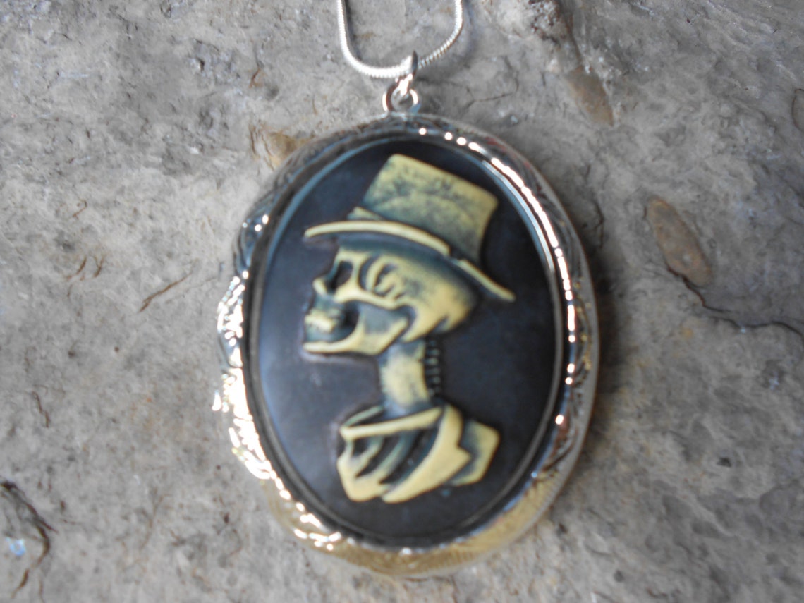 Choose Bronze or Silver - CAMEO LOCKET-- Skeleton With a Hat - Zombie ...