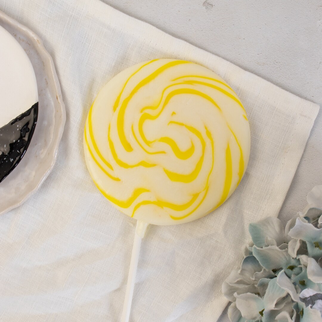 Alcoholic Pina Colada Lollipop - Boozy - Bridesmaid Gift - Foodie Gift ...