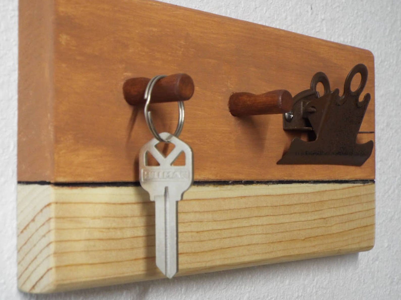 Wood Key Holder Brown Painted Wood Peg Board Organizer With 2 - Etsy