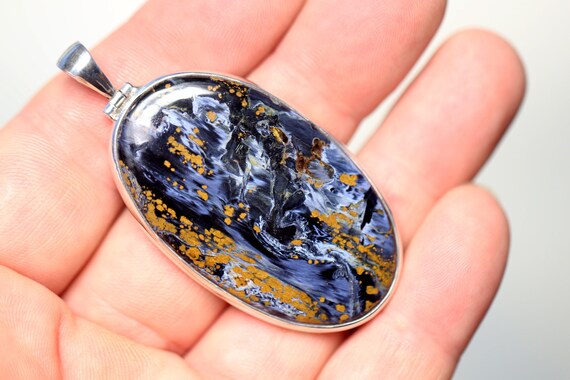Handcrafted semi precious gemstone jewelry store