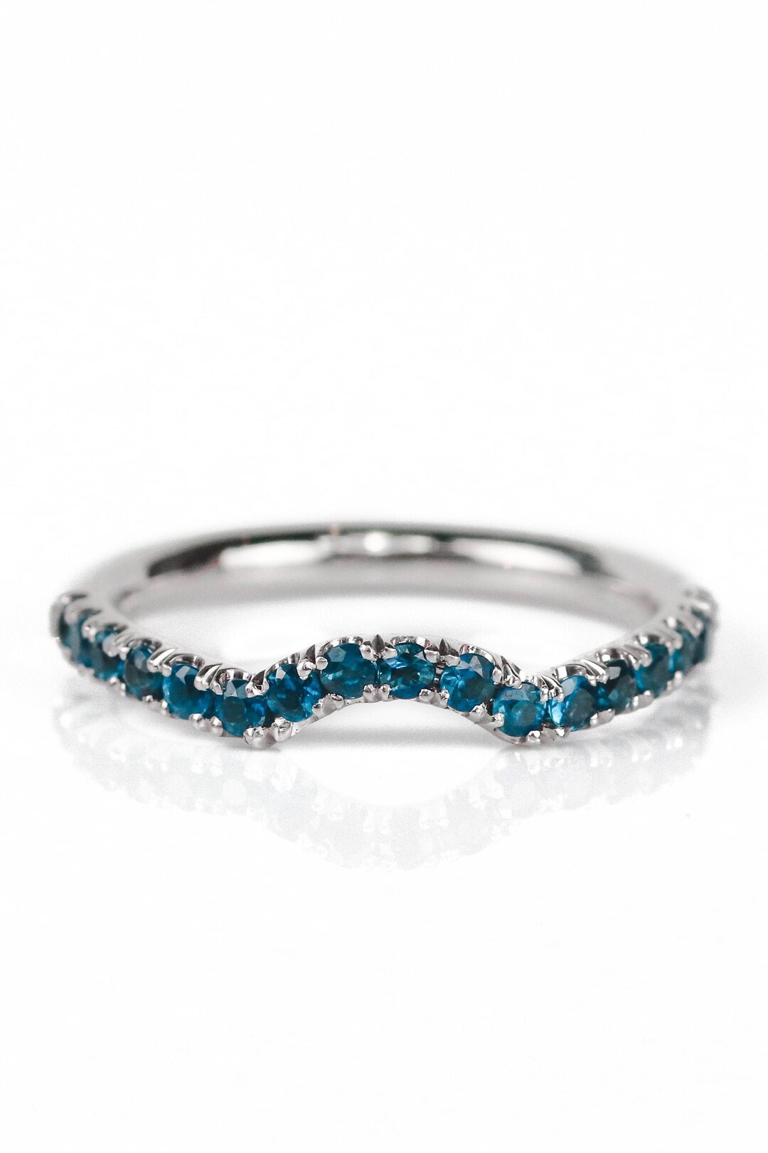 Blue Diamond Pave Crown Trace Ring 2 MM/ Women's Solitaire Wrap Guard ...