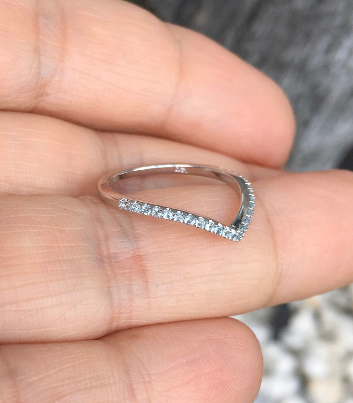 Aquamarine Chevron Ring/ 1.5mm Curved V Shape Stacking Ring/ - Etsy