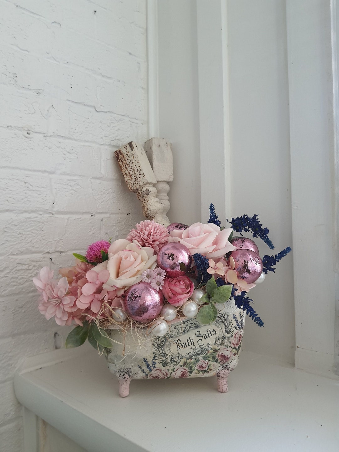 Floral Arrangement Pink Hue Flowers in Bath Tub Real Touch Rose Floral ...
