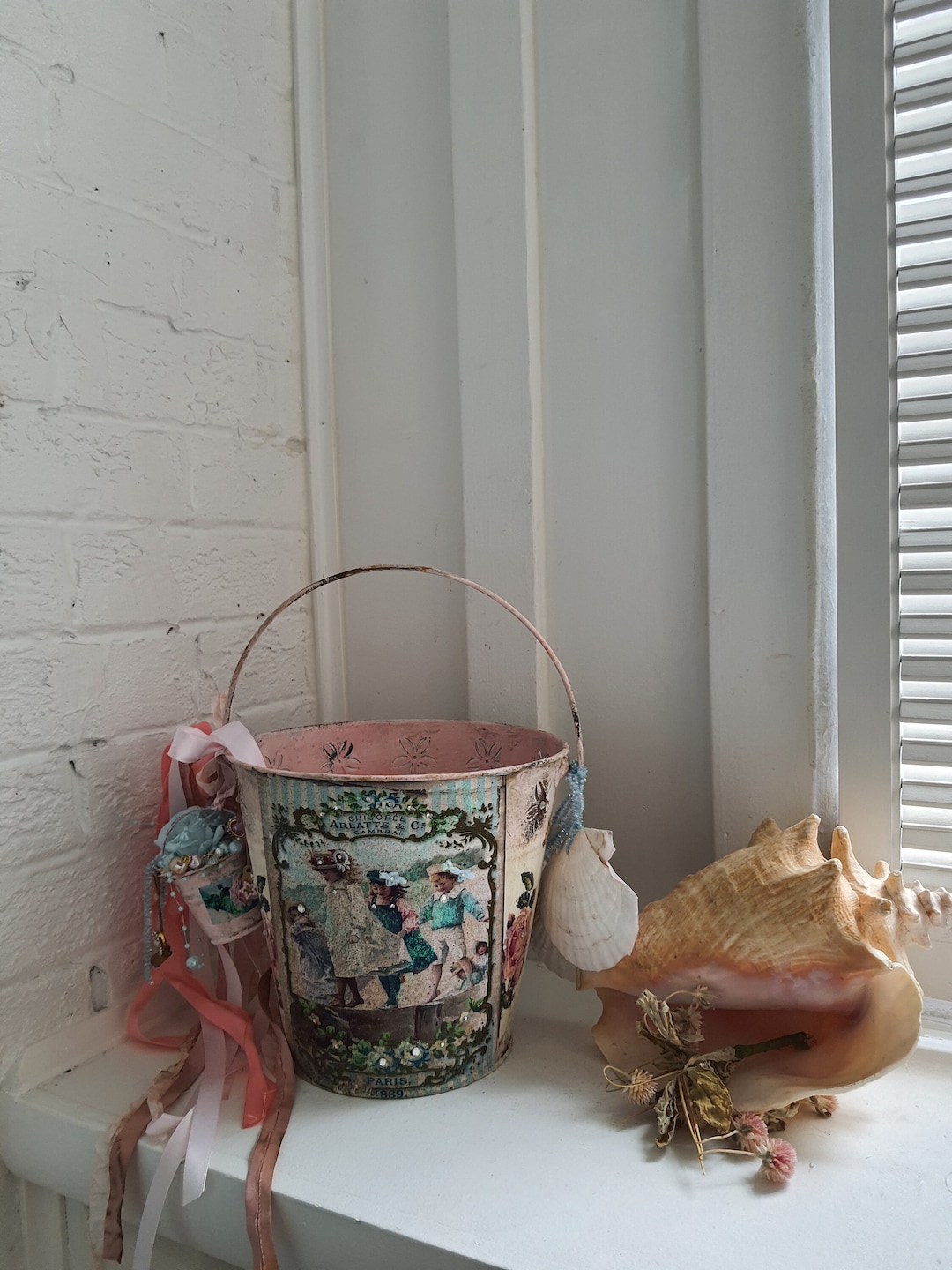 Beach Cottage Style Bucket Metal Basket Pail Beach Decor Storage Shabby ...