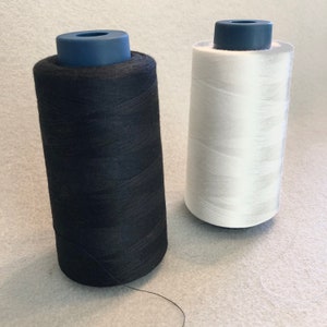 2600 Yards Spools Cone Shaped of White or Black Polyester High Tenacity ...