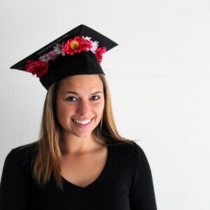 Pink Daisy Flower Crown | Graduation Cap - Etsy