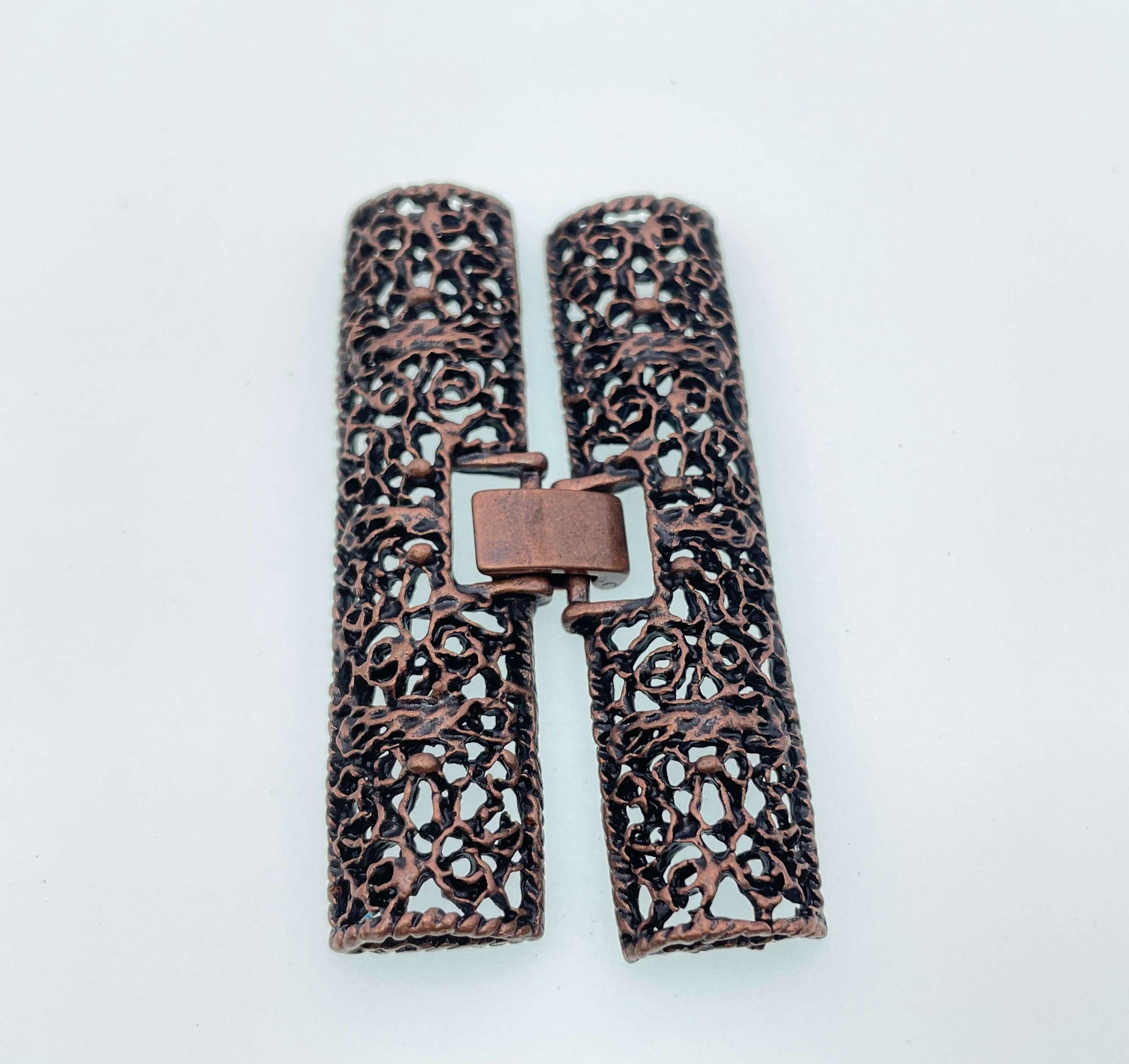 Silver Plated Multi-strand Hollow Bar Clasp: Watch Buckle Style (2x1 ...