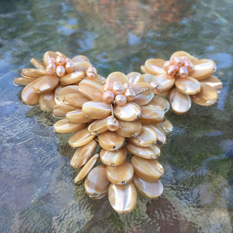 Natural Beige Color Conch Shell Hand Wired Three-flower - Etsy
