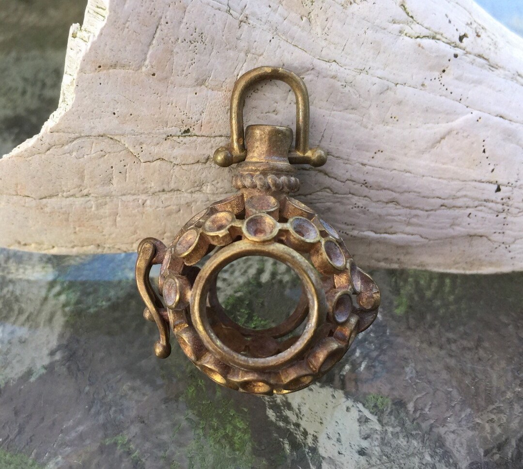 Brass Stone Cage Locket Pendant: Donut Shape, Fits 12-13mm Beads - Etsy