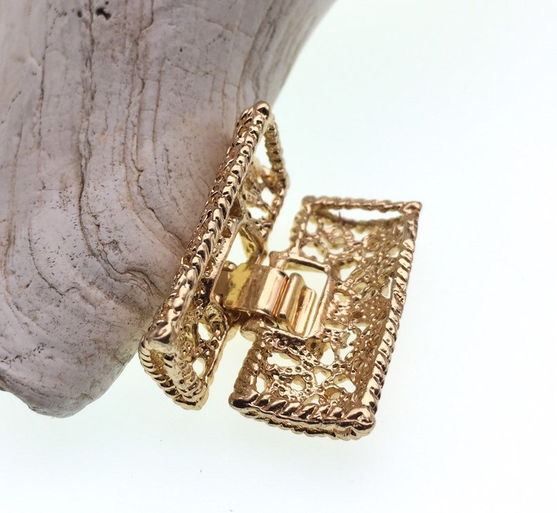 Silver Plated Multi-strand Hollow Bar Clasp: Watch Buckle Style (2x1 ...