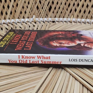 1975 I Know What You Did Last Summer by Lois Duncan, Paperback - Etsy