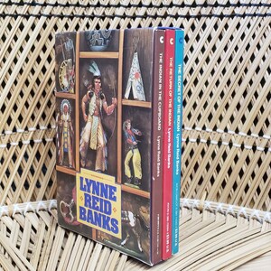 1980 Lynne Reid Banks Box Set of 3 Books - Etsy