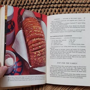 1973 Family Favorites From Country Kitchens Cookbook With AS IS Dust ...