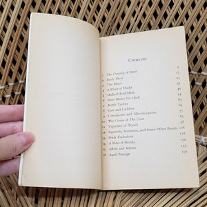 1976 the Dog Who Wouldn't Be by Farley Mowat, Paperback - Etsy