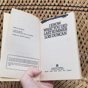 1975 I Know What You Did Last Summer by Lois Duncan, Paperback - Etsy