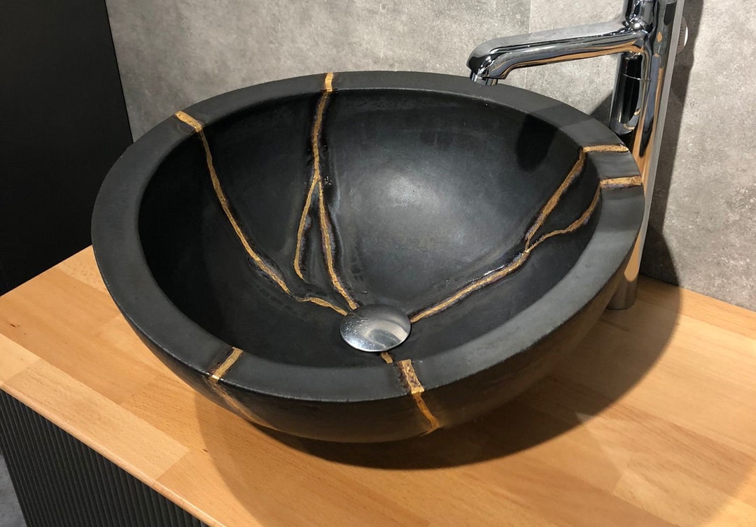 Elegant Kintsugi Inspired Ceramic Sinks – Handcrafted Beauty ...