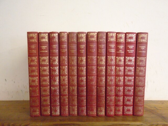 InfiniteBooks - Etsy