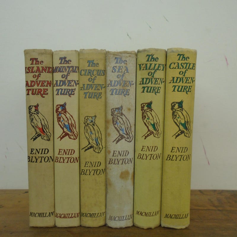 InfiniteBooks - Etsy