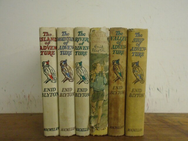 InfiniteBooks - Etsy