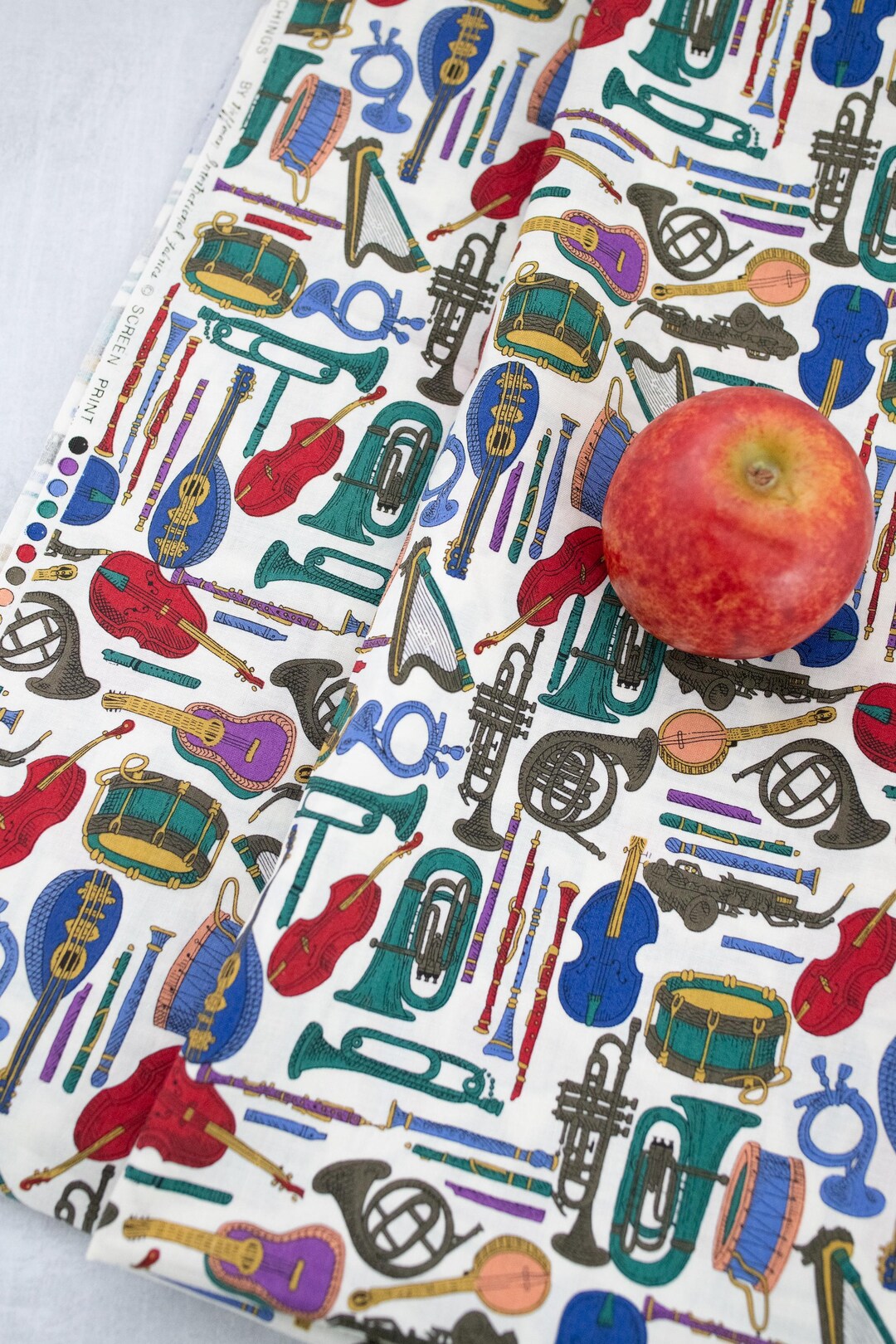 Musical Instrument Print Cotton Quilting Fabric, Hoffman International ...