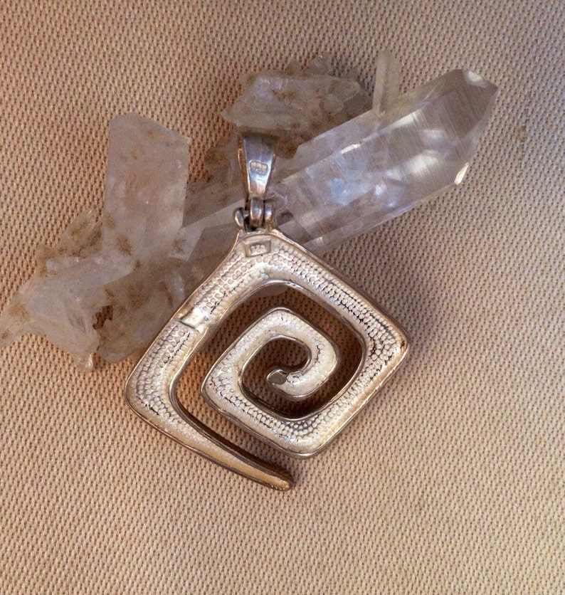 AMAZING Sterling silver maze pendant | Etsy