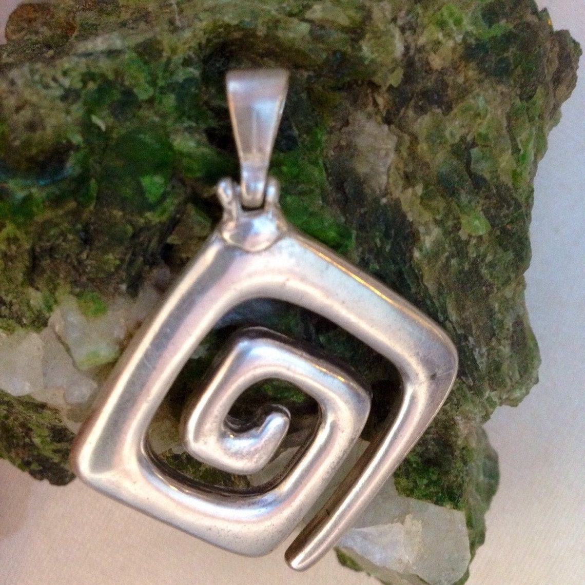 AMAZING Sterling silver maze pendant | Etsy