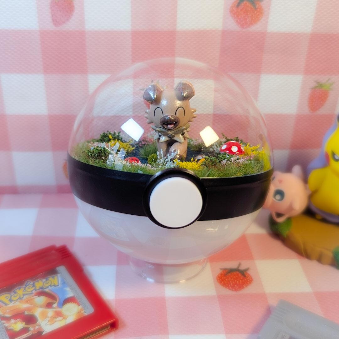 Rockruff - Pokémon Terrarium Pokeball Diorama Ornament With Stand - Etsy