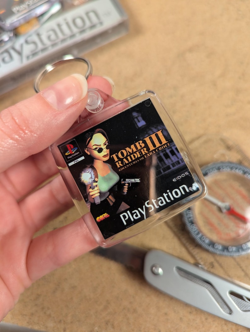 Tomb Raider Retro Vintage Gaming Acrylic Keyring - Etsy UK