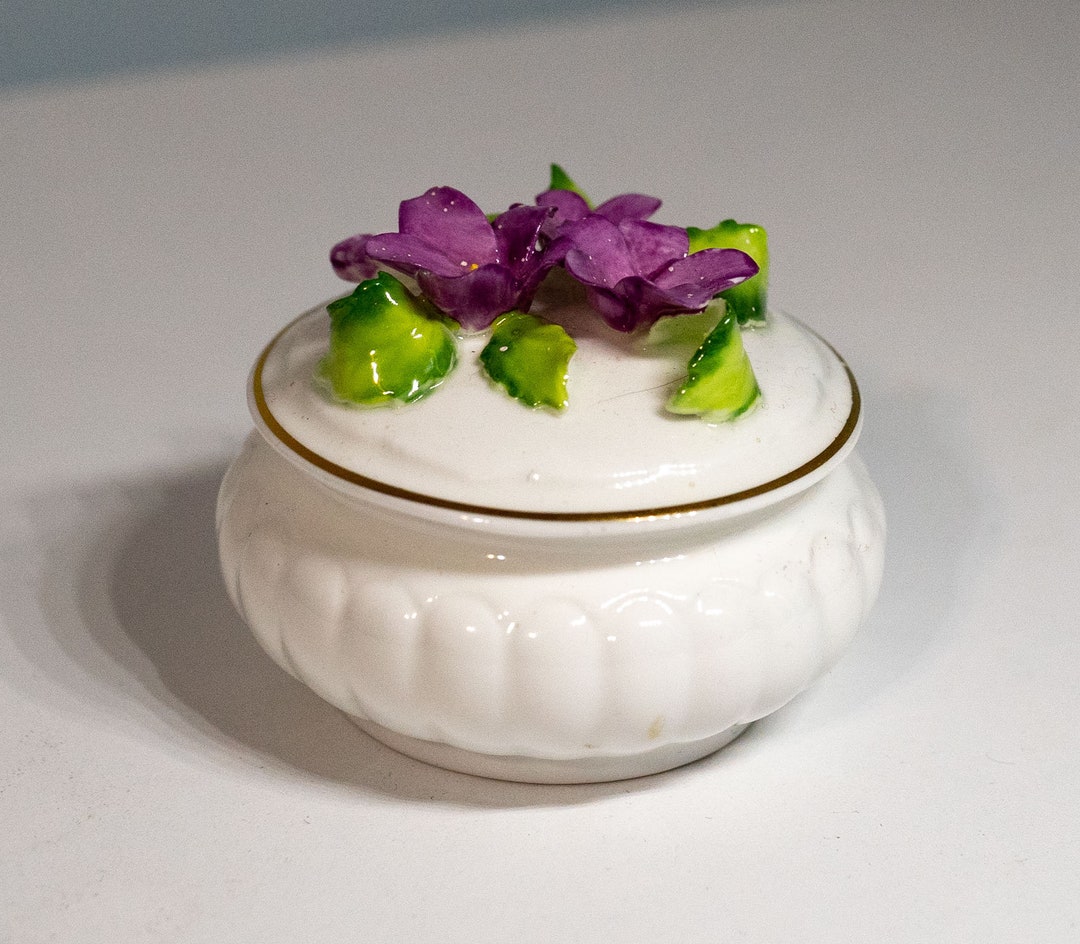 Napcoware Bone China Trinket Box Vintage Porcelain Bone China Miniature ...