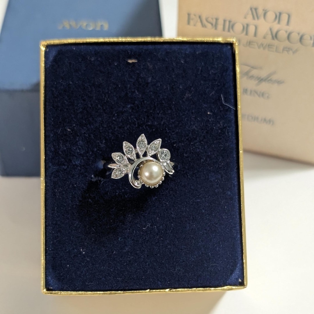 AVON 1974 Fanfare Silver Pearl Crystal Ring Size 5-7 New Old Stock - Etsy