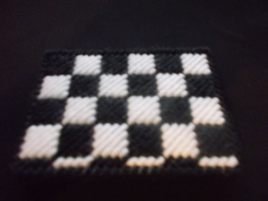 Plastic Canvas Black and White Checkered Mini Wallet - Etsy