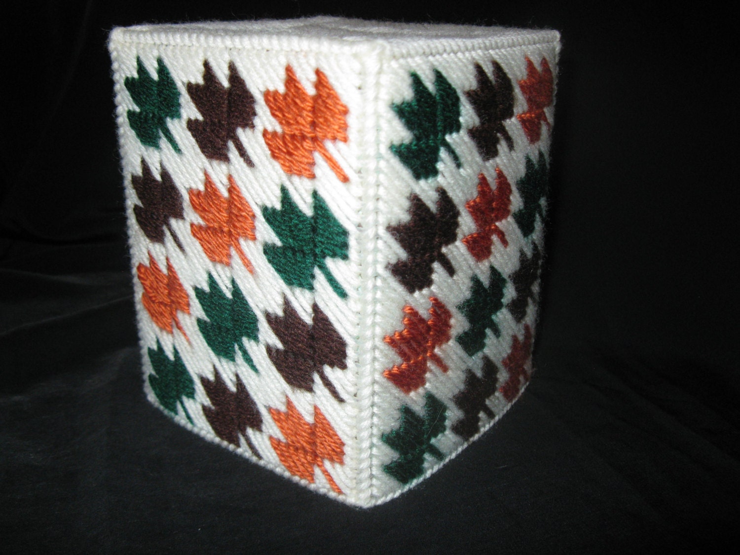 Plastic Canvas Autumn Falling Leaves Tissue Box Cover - Etsy