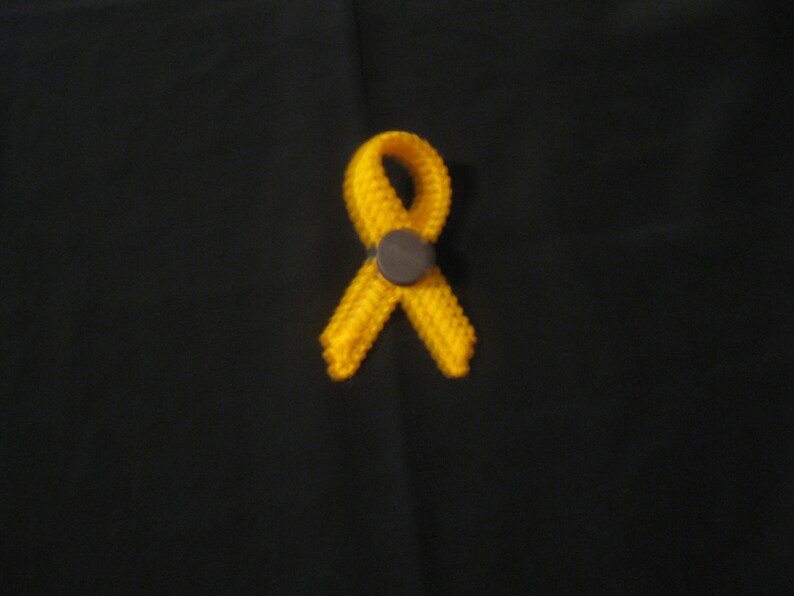 Plastic Canvas Humane Treatment of Animals Awareness Ribbon - Etsy